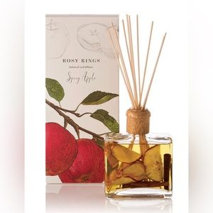 Rosy Rings | Accents | Rosy Rings Spicy Apple 3oz Reed Oil Diffuser New ...
